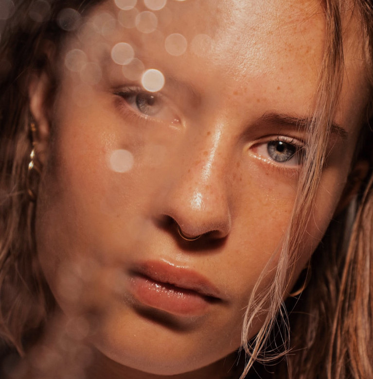 How To Get Younger Looking Skin And Tricks To Look Younger